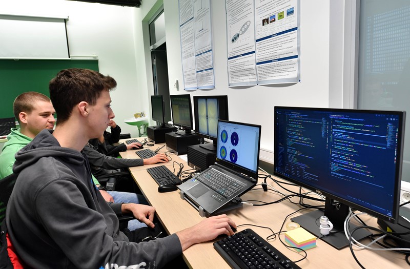 Fakultet informatike i digitalnih tehnologija - Fleksibilni studijski ...